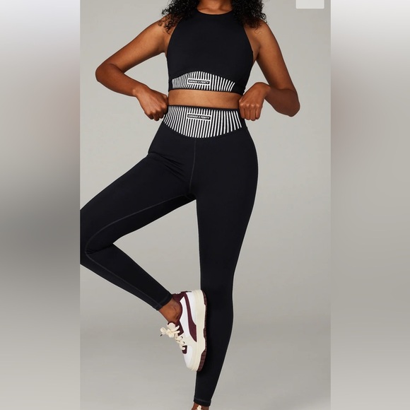 Savage X Fenty | Pants & Jumpsuits | Savage Fenty Workout Set | Poshmark